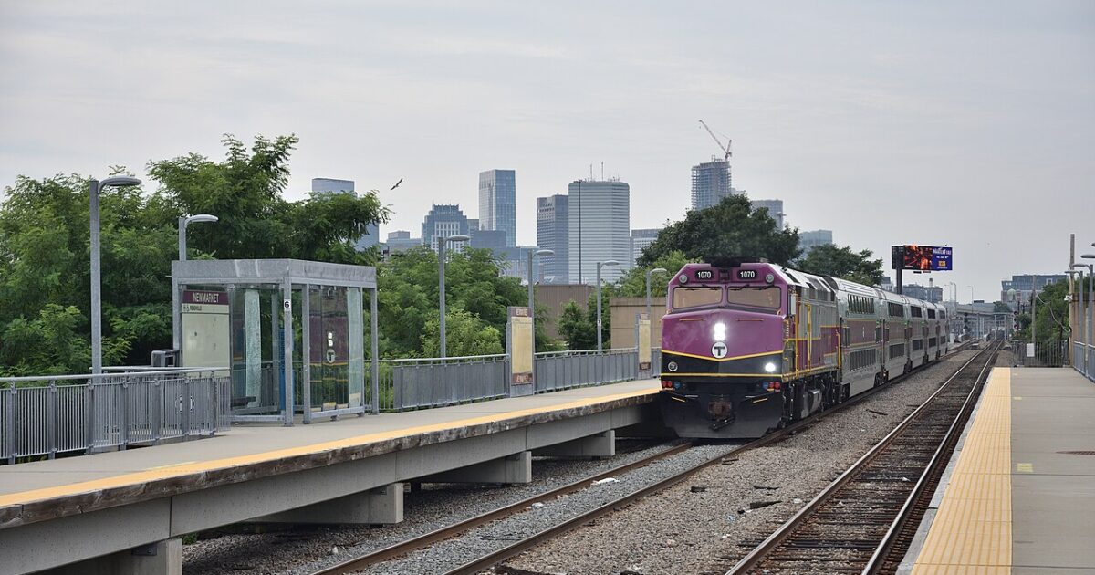 $54 million public-private partnership to bring battery rail to Boston ...