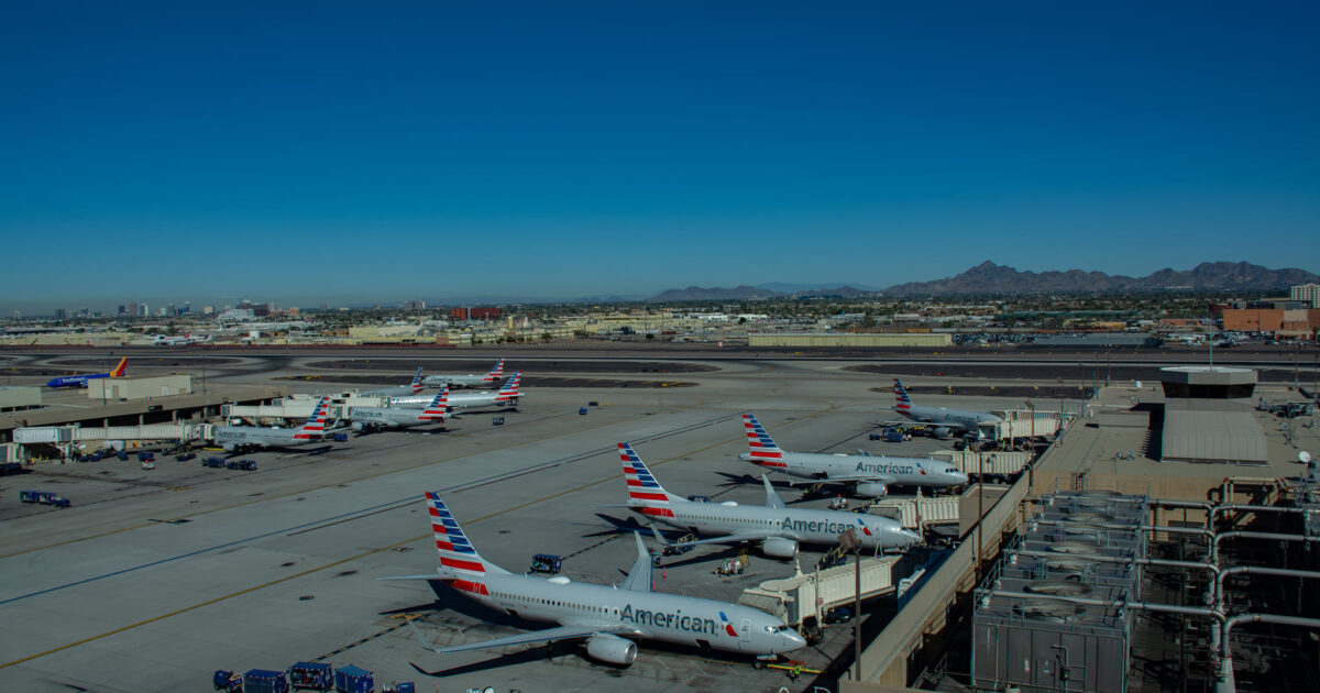 FAA awards $80 million for new taxiway at Phoenix Sky Harbor Airport ...